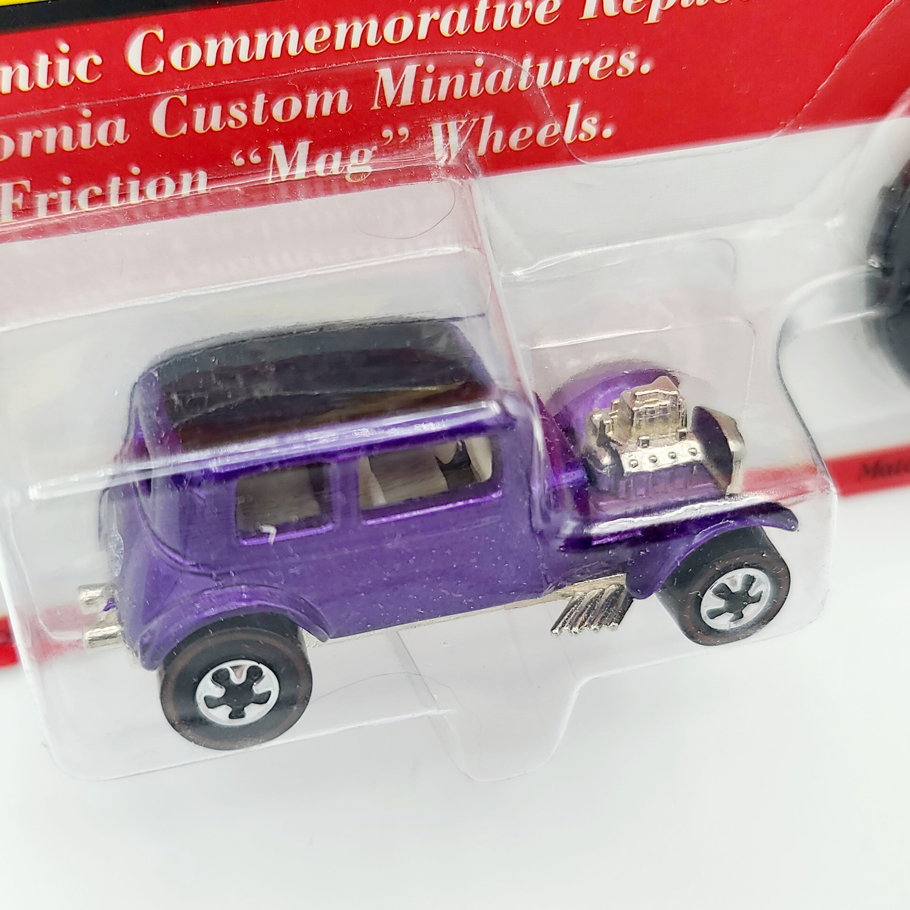 Hot Wheels '32 Ford Vicky replica w/ button (1993 HW Vintage Collectio