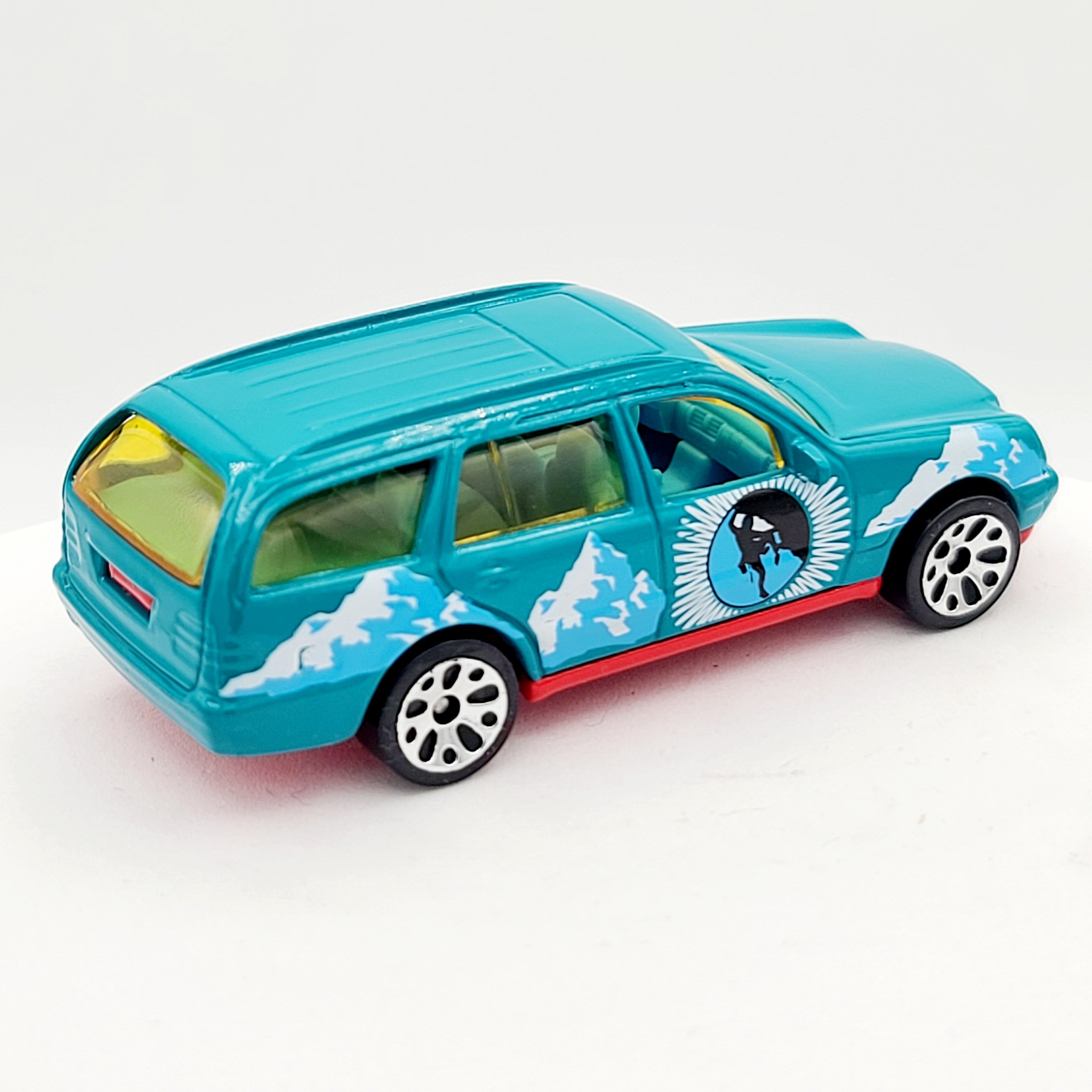 Matchbox Mercedes-Benz e 430 Wagon (2002 MBX 5 Pack Exclusive - Weeken