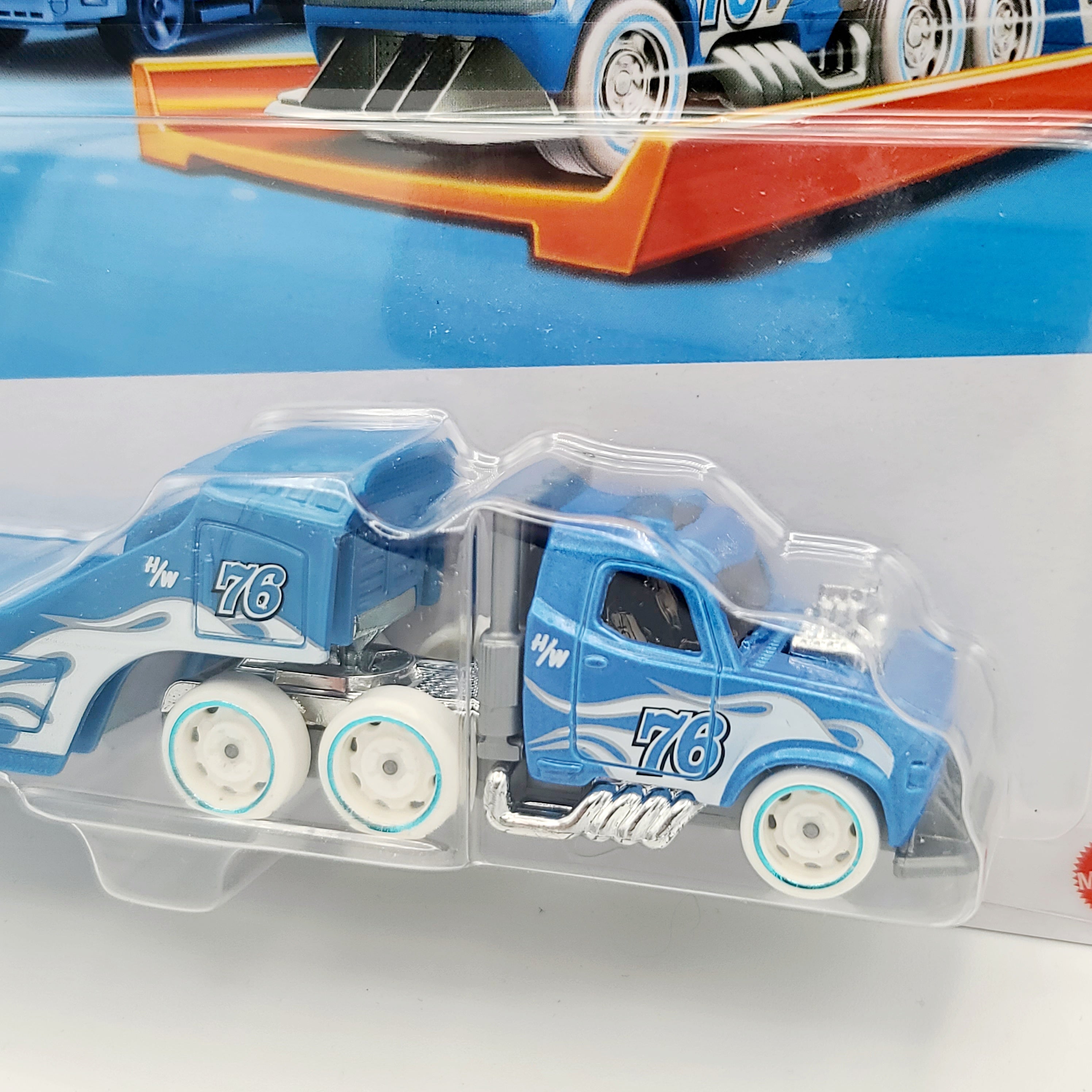 Hot Wheels Semi Rodger Dodger (2025 HW Track Fleet Mix 1)