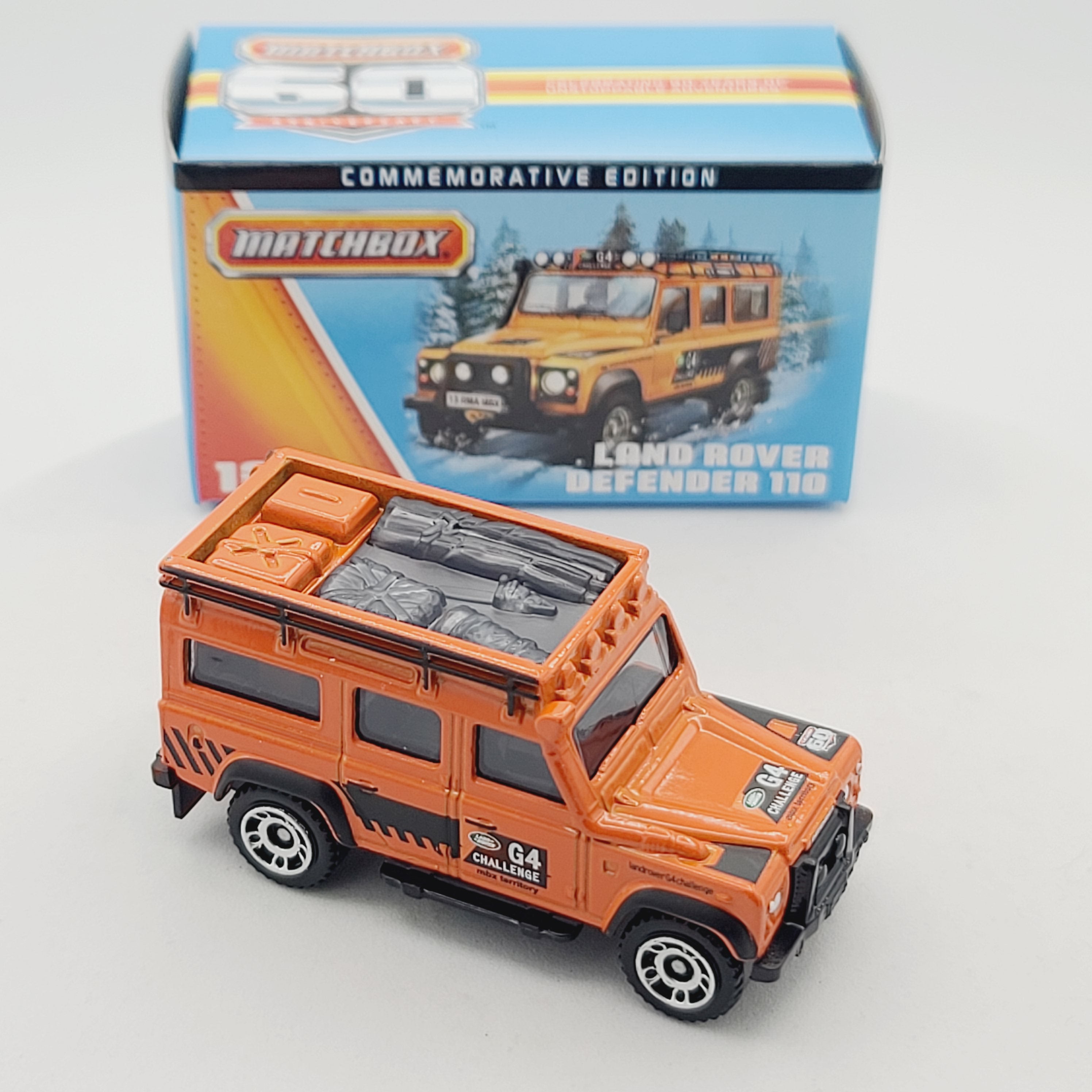 Matchbox '97 Land Rover Defender 110 "G4" (2013 60th Anniversary Editi