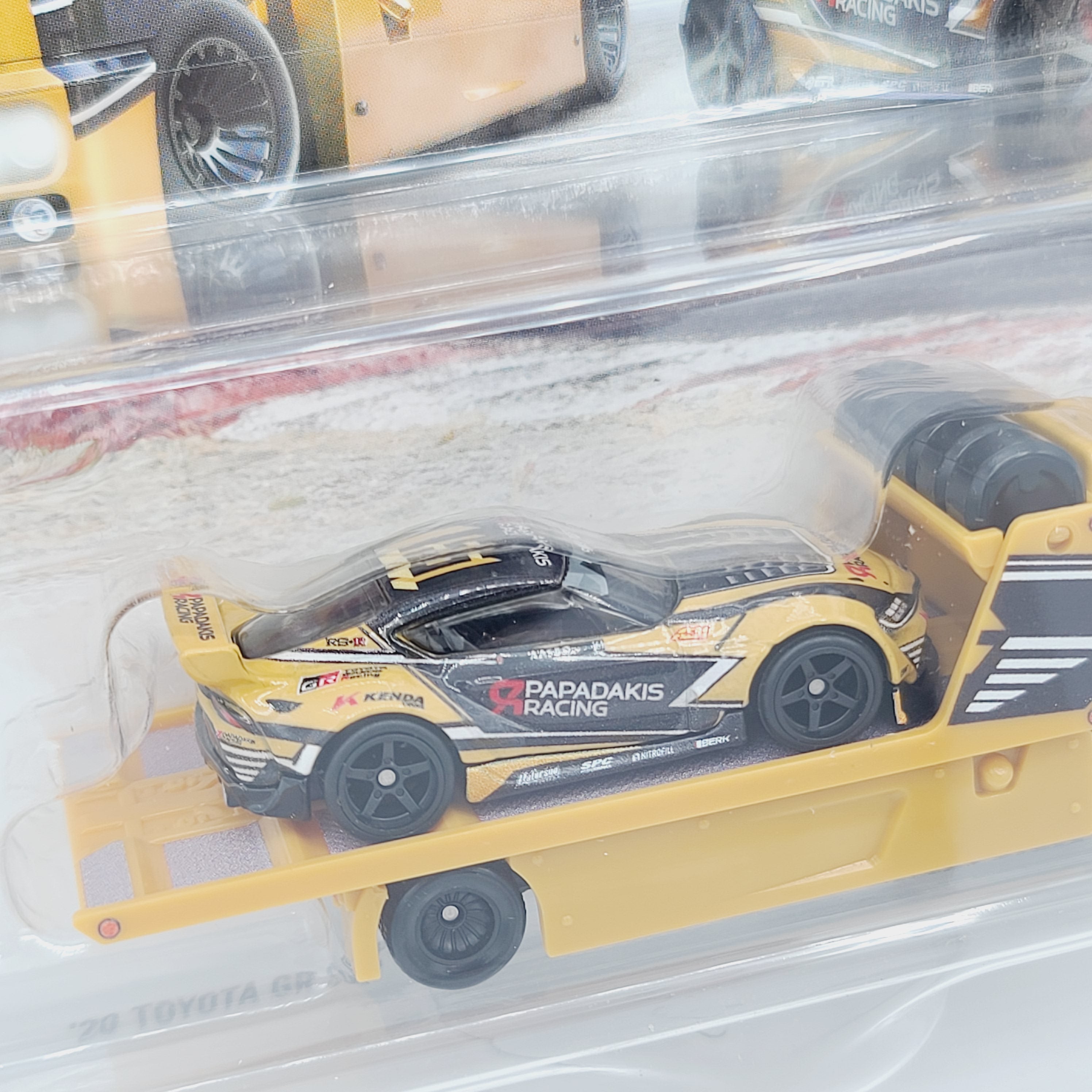 Hot Wheels Team Transport - '20 Toyota GR Supra & Fleet Street Truck