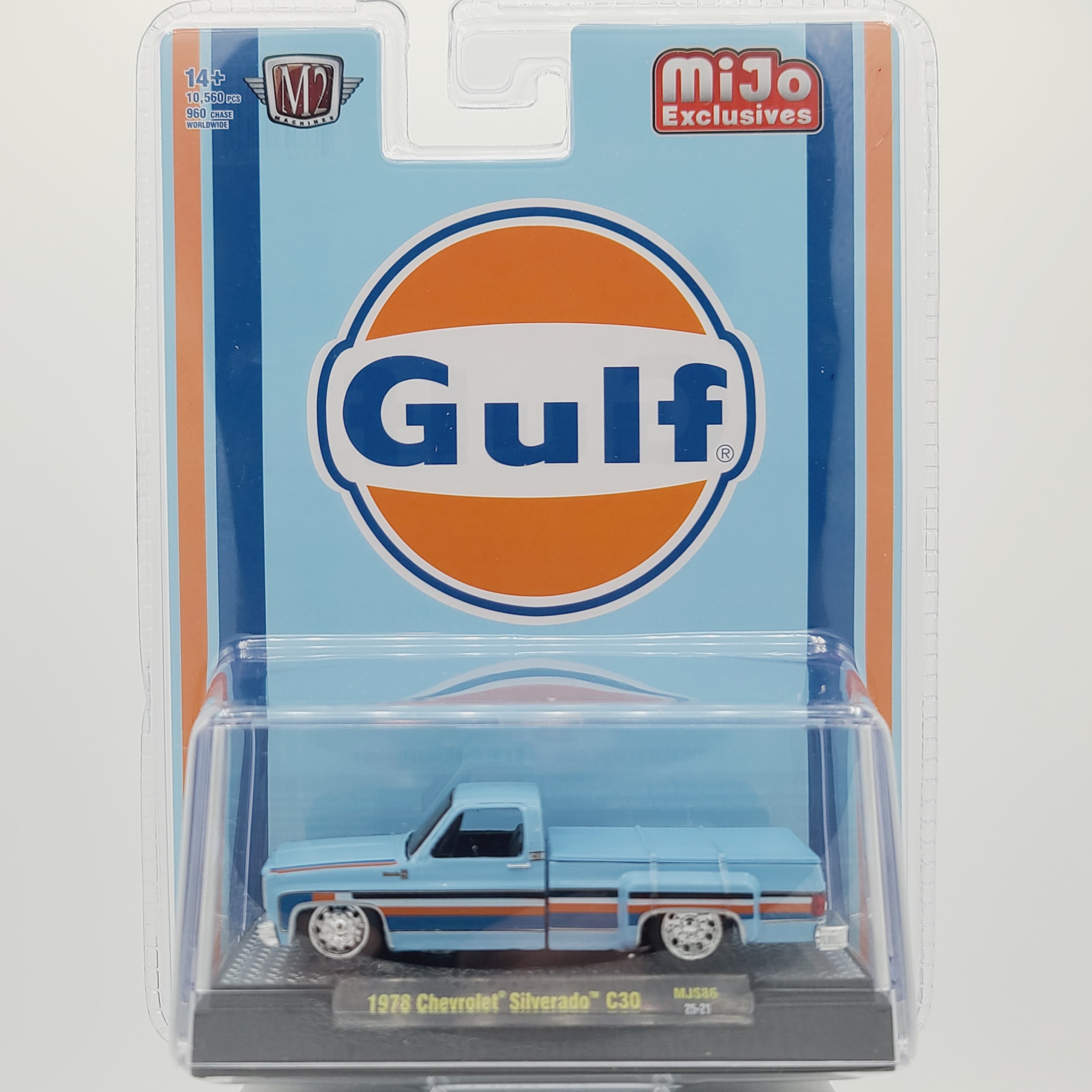 M2 Machines '78 Chevrolet Silverado C30 Pickup - 1:64, Gulf Oil (2025