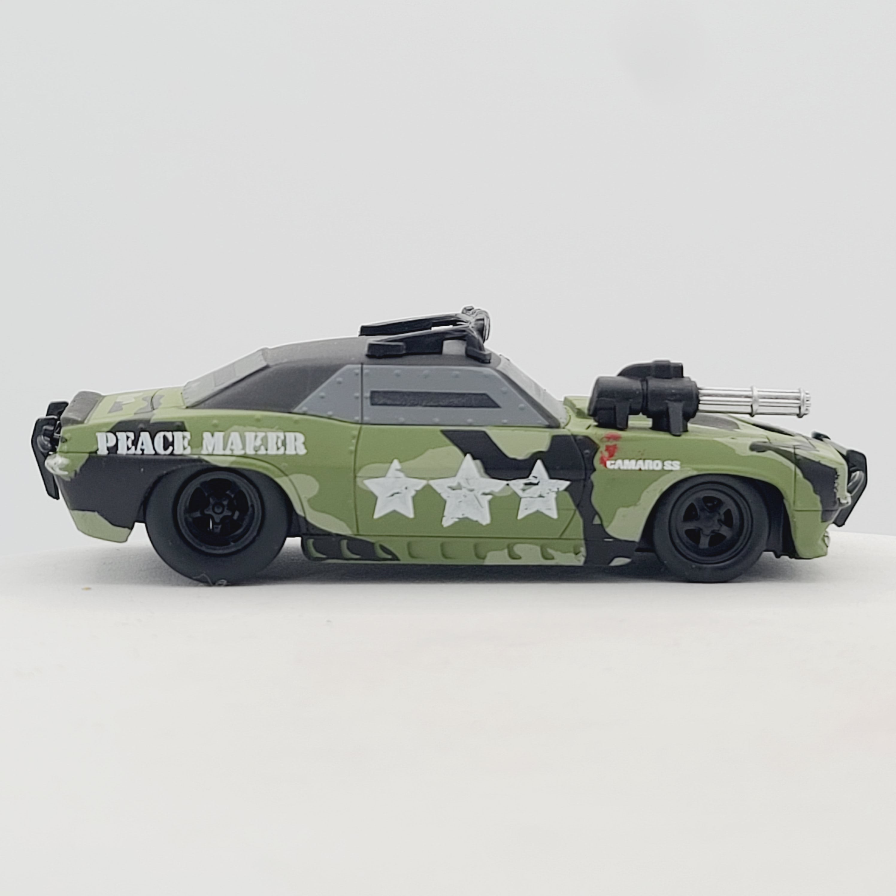Jada Toys '69 Chevrolet Camaro SS - 1:64, Green Camouflage (2009 Battl