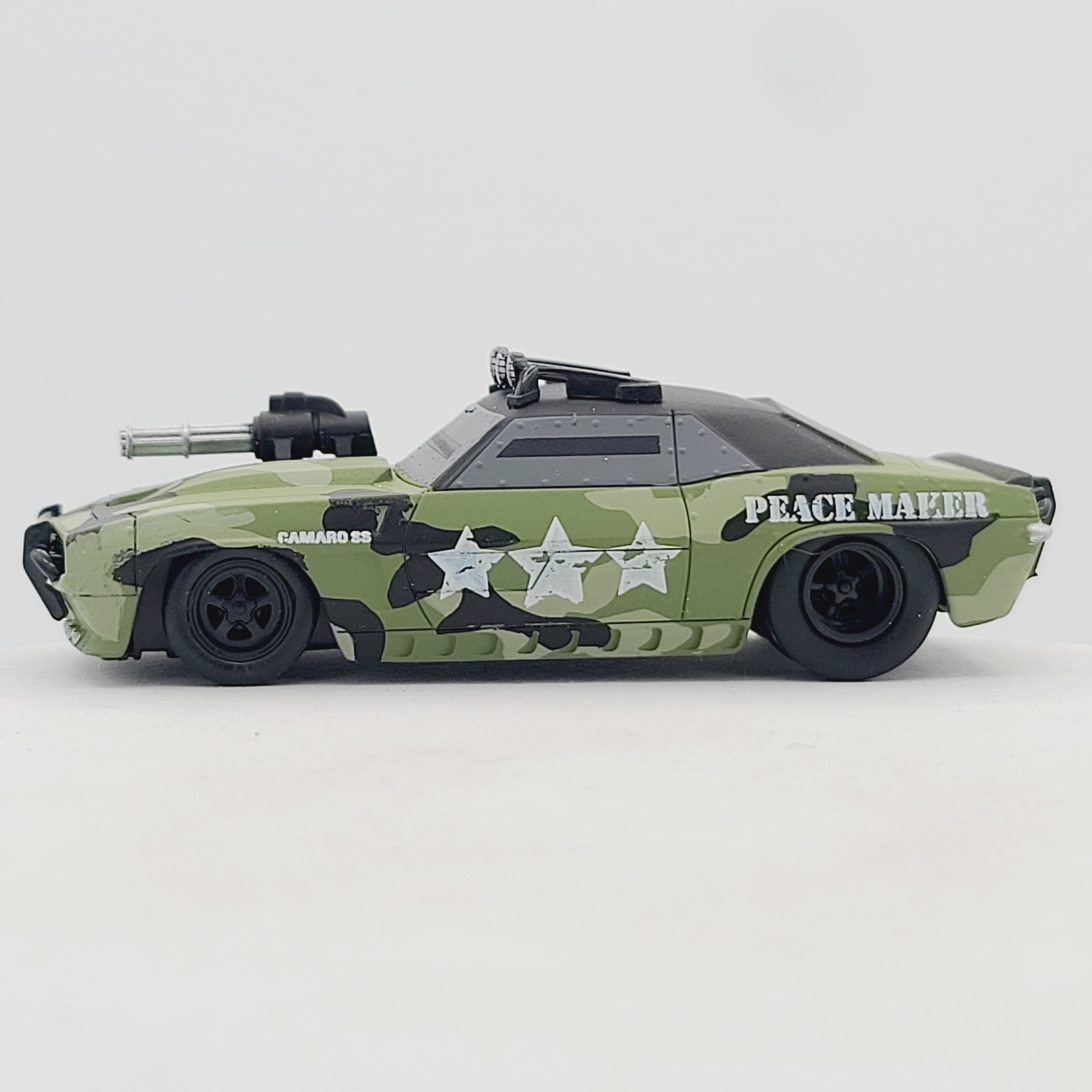 Jada Toys '69 Chevrolet Camaro SS - 1:64, Green Camouflage (2009 Battl