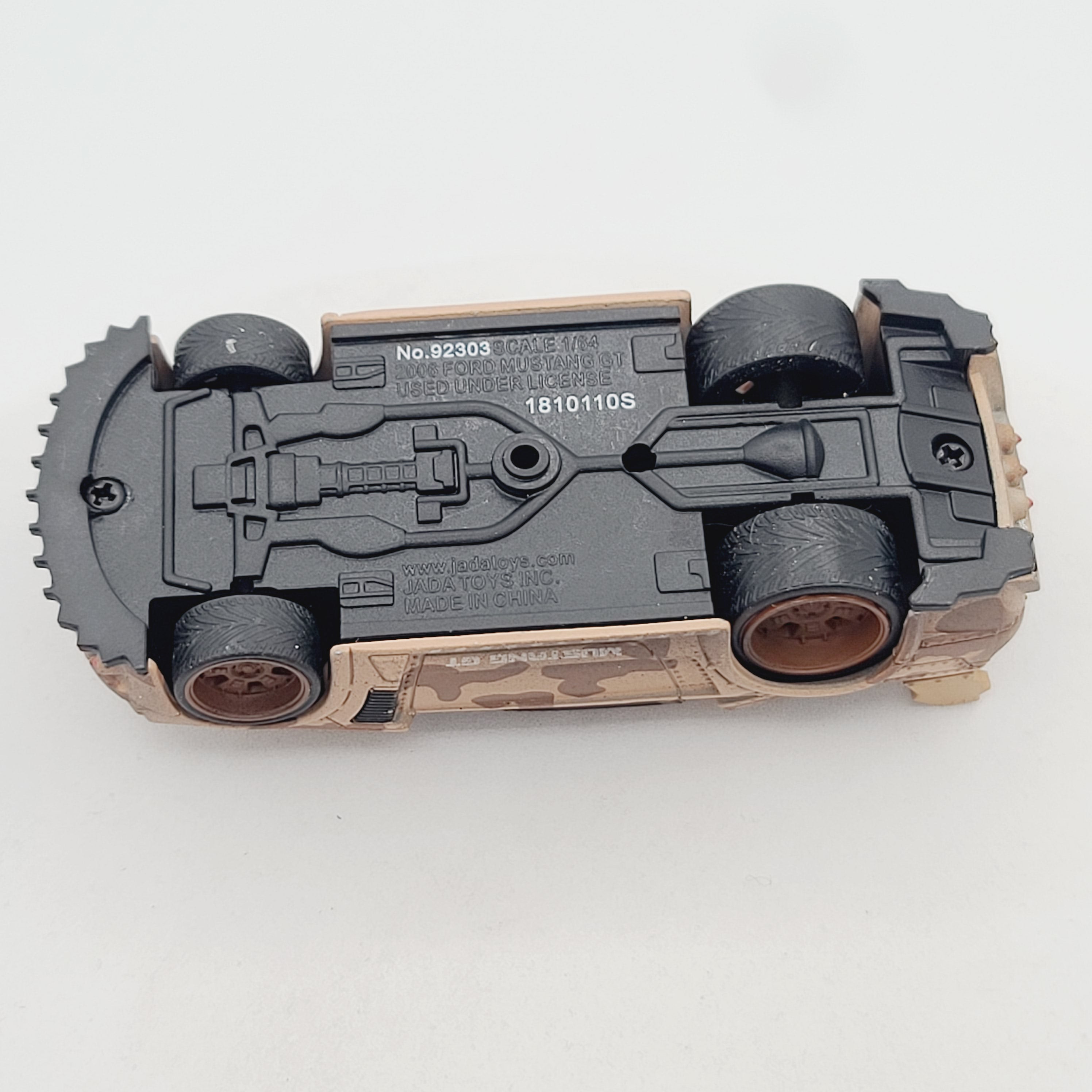Jada Toys '06 Ford Mustang GT - 1:64, Brown Camouflage (2009 Battle Ma