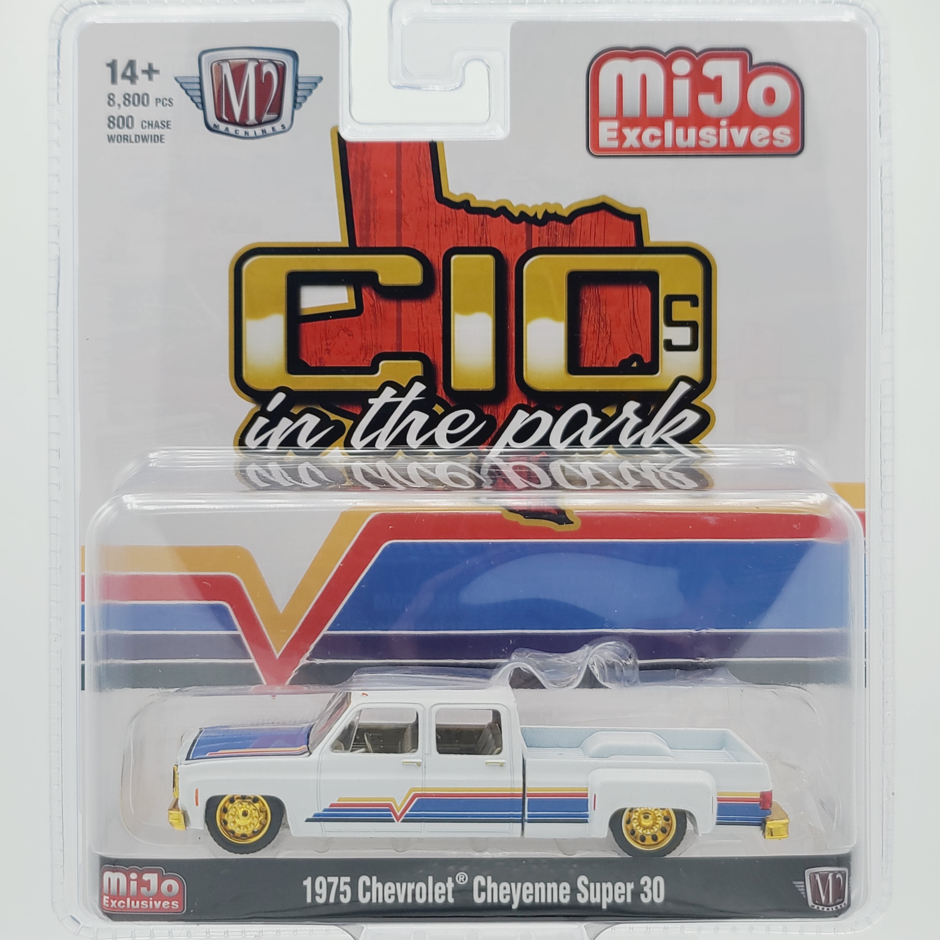 M2 Machines - CHASE - '75 Chevrolet Cheyenne Super 30 Dually Pickup